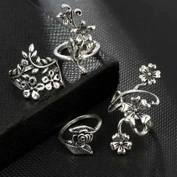 Jewelry | Vintage Rose Flower Ring Set | Poshmark